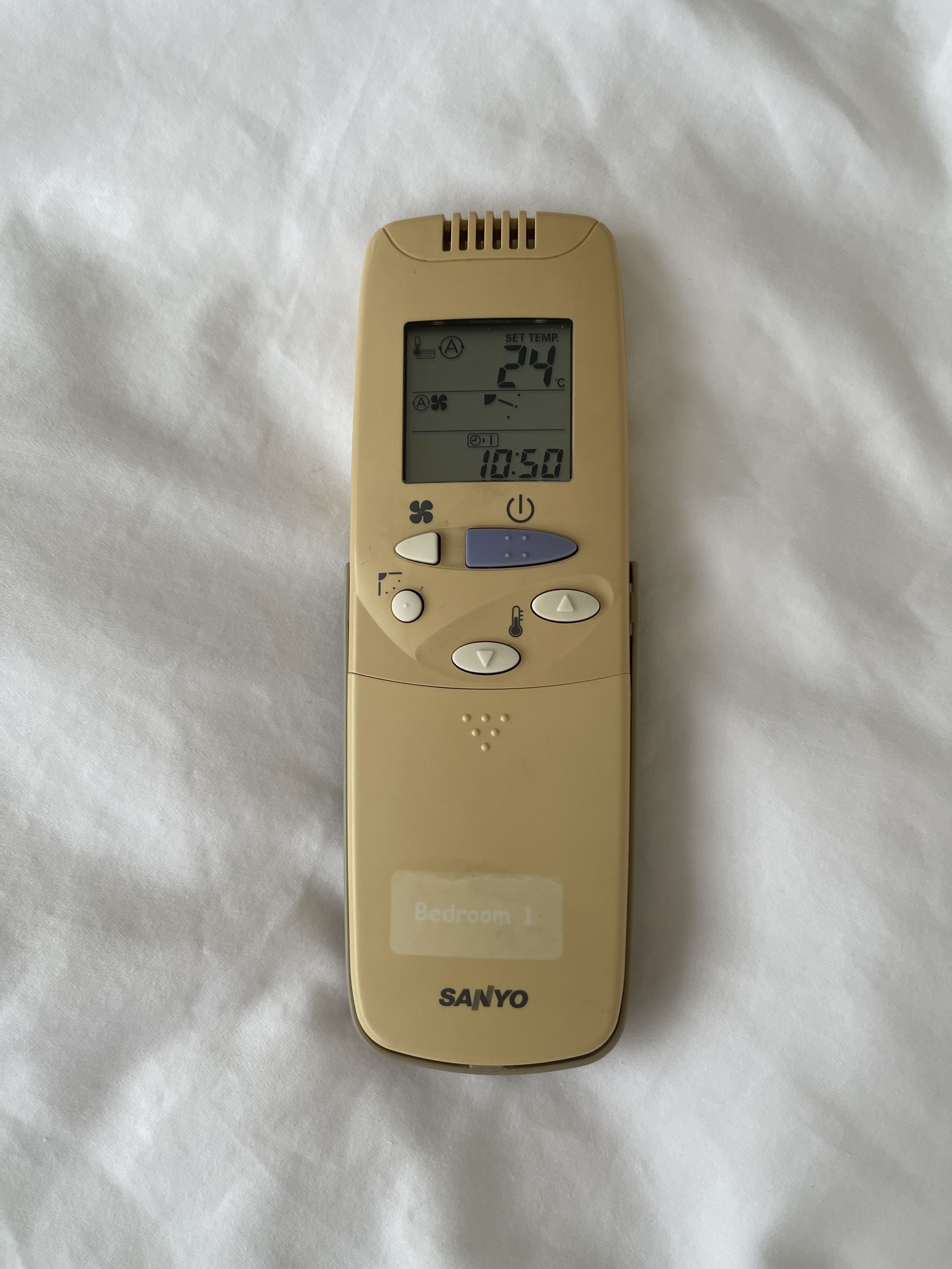 Sanyo aircon remote controller, TV & Home Appliances, Air Conditioners ...