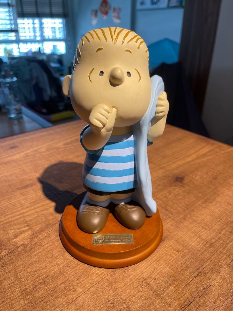 Snoopy Linus van Pelt, Hobbies & Toys, Toys & Games on Carousell