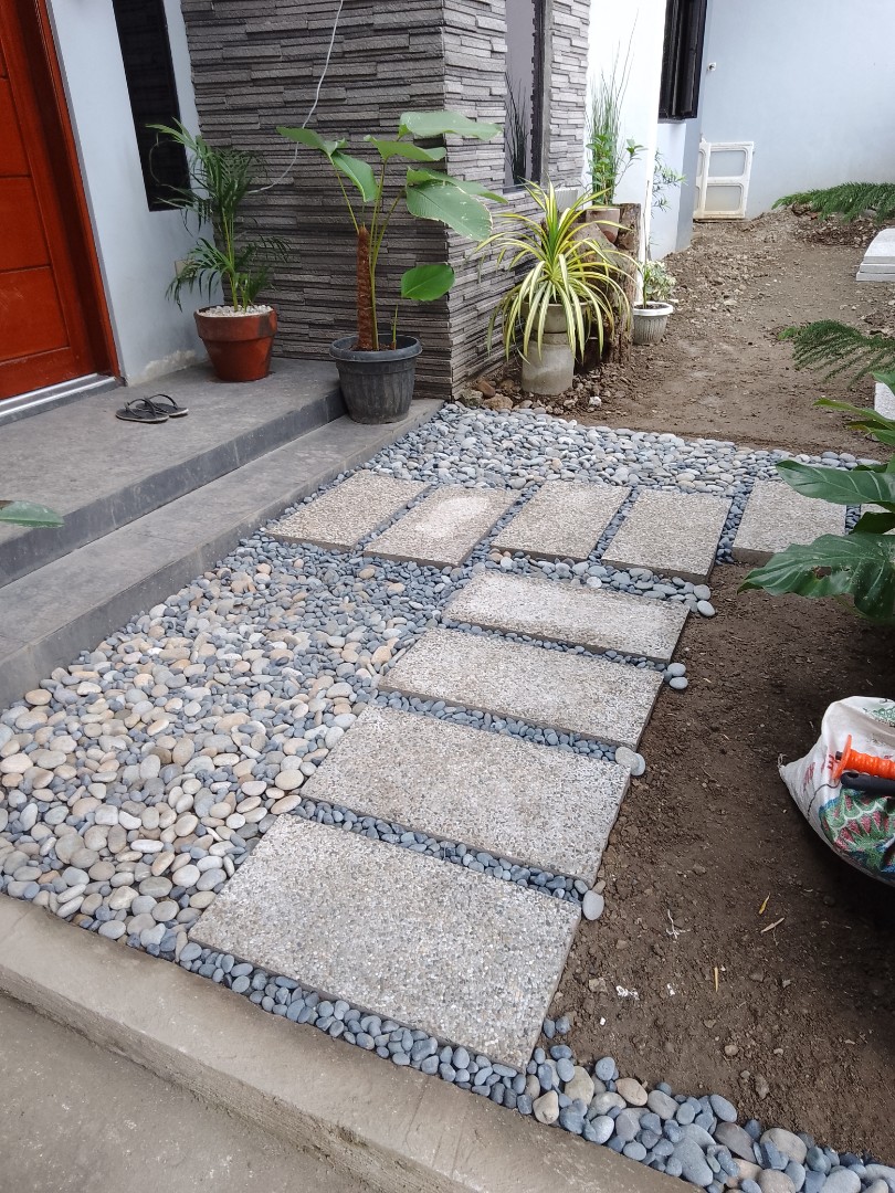 Stepping stones wash out 12x24 inches, Furniture & Home Living, Home ...