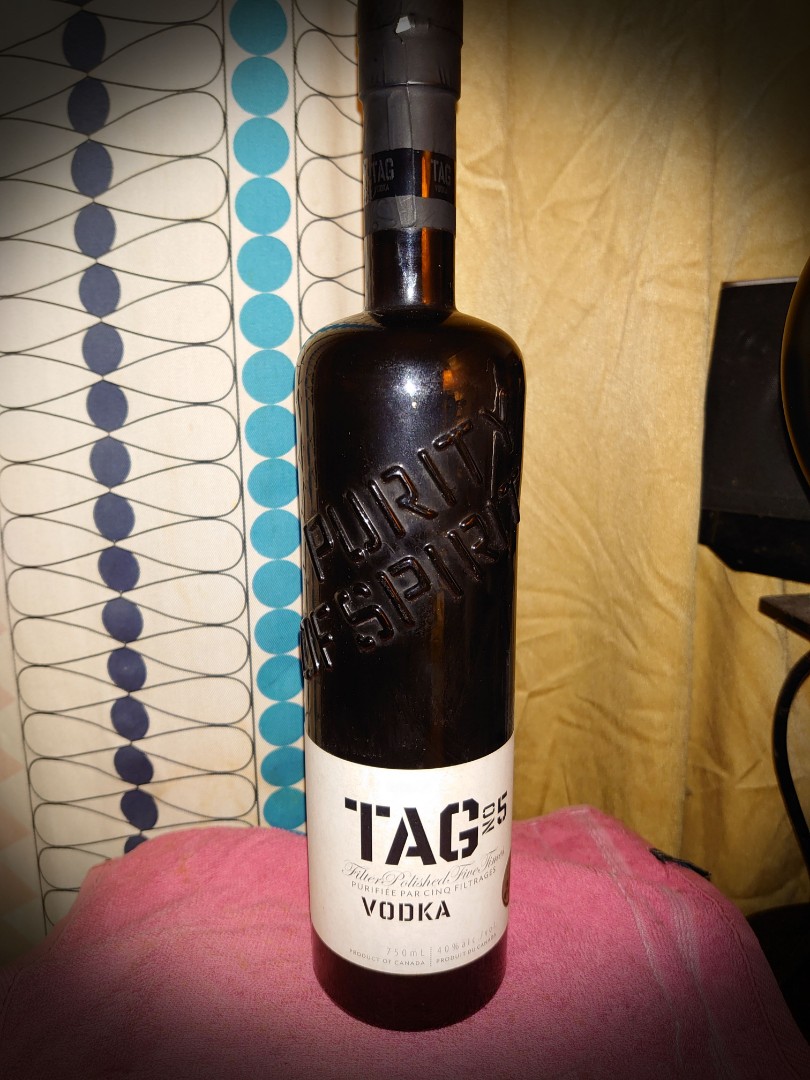 Tag no.5 Vodka Gin, Food & Drinks, Beverages on Carousell