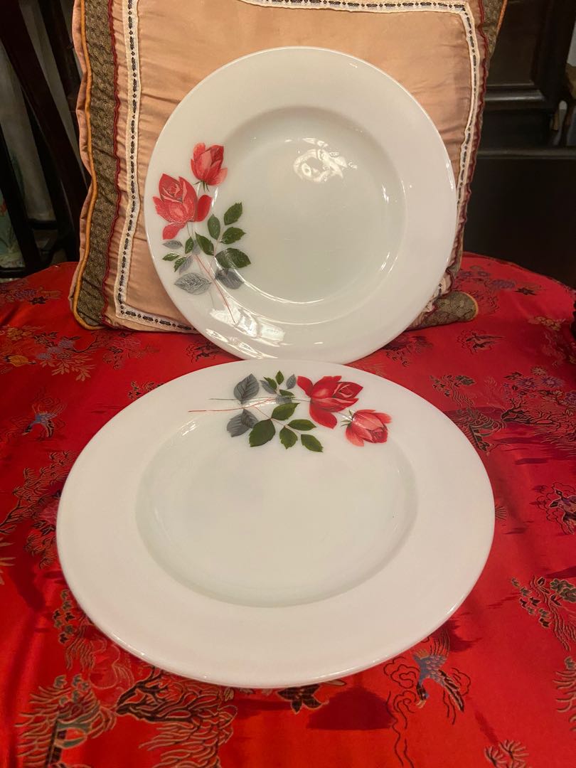 Vintage June Rose Pyrex plates, Hobbies & Toys, Memorabilia ...