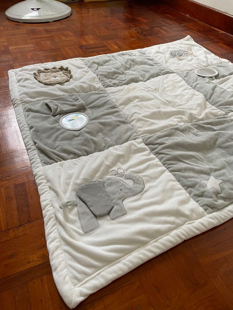 White company playmat, Babies & Kids, Infant Playtime on Carousell