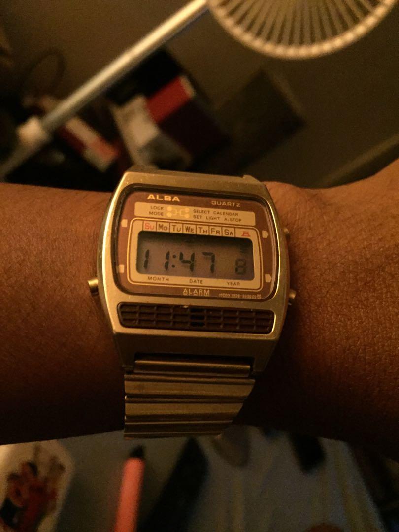 Alba digital, Men's Fashion, Watches & Accessories, Watches on Carousell