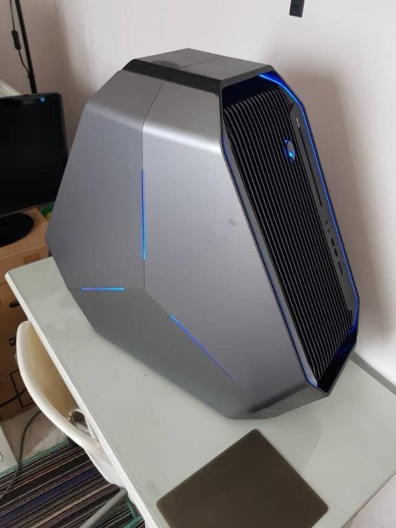 Alienware Area 51 R2, Computers & Tech, Desktops on Carousell