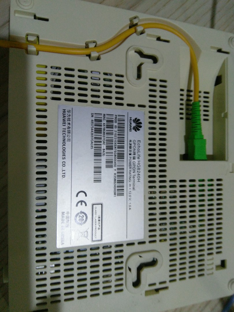 Echolife HG8240H Huawei optical network router, Computers & Tech, Parts ...