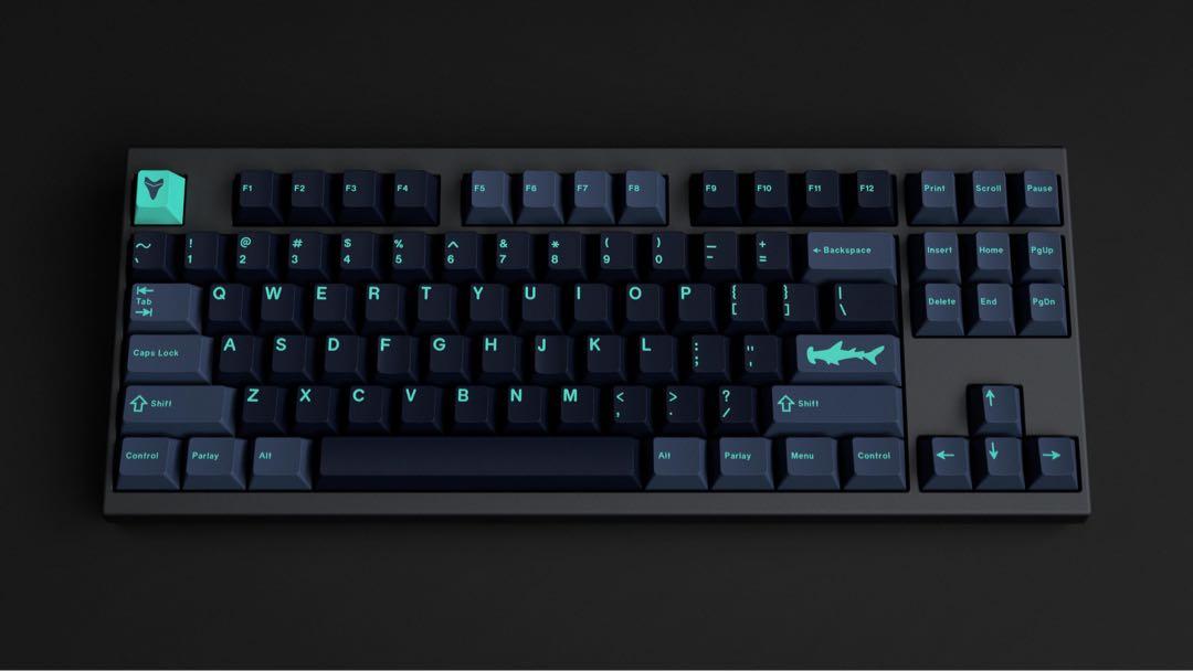 GMK Hammerhead Dark Base sealed keycaps, Computers & Tech, Parts ...