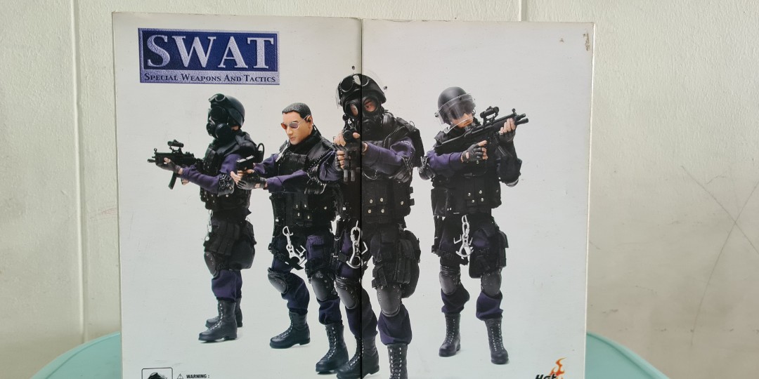 Hot Toys Swat Tactical Set, Hobbies & Toys, Toys & Games on Carousell