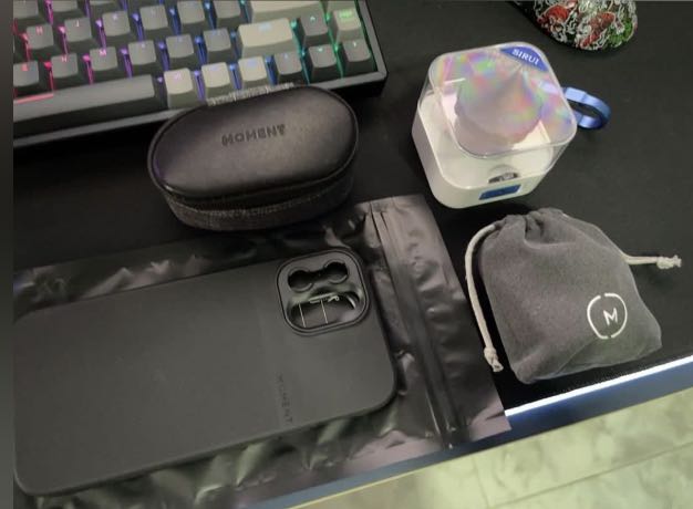 Moment case + 2 lenses set for iPhone 12 Pro Max, Photography, Lens ...