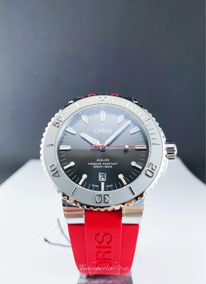 Oris Aquis relief date red rubber strap, Men's Fashion, Watches ...