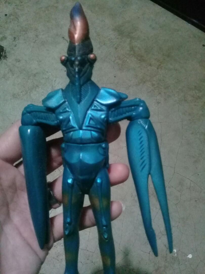 Rare 1994 Alien Psycho Baltan Bandai Powerd Monster Series, Hobbies ...