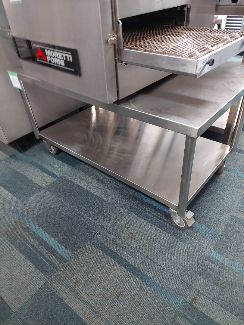 Stainless Steel Low Table c/w wheels, 1240mm x 750mm x 600mm, TV & Home ...