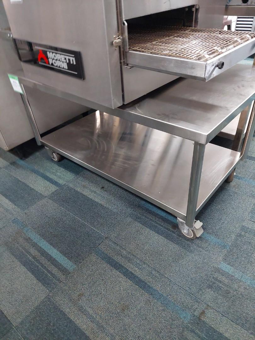 Stainless Steel Low Table c/w wheels, 1240mm x 750mm x 600mm, TV & Home ...
