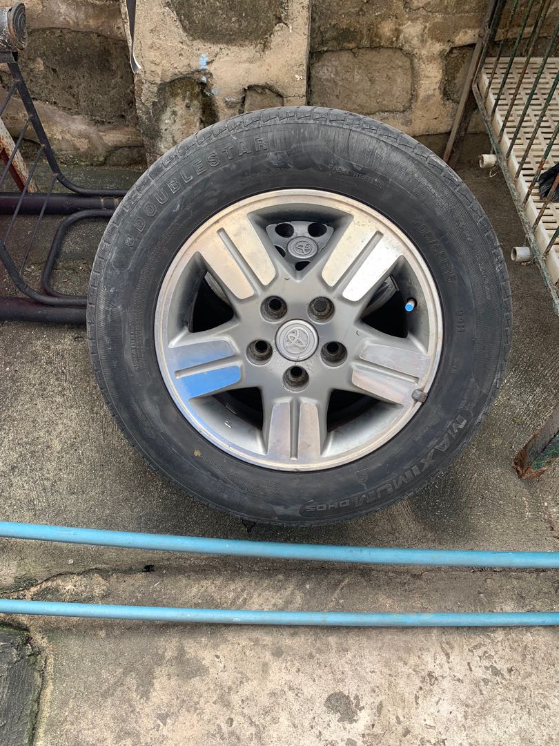 Toyota Innova Mags with tires - 1st gen, Car Parts & Accessories, Mags ...