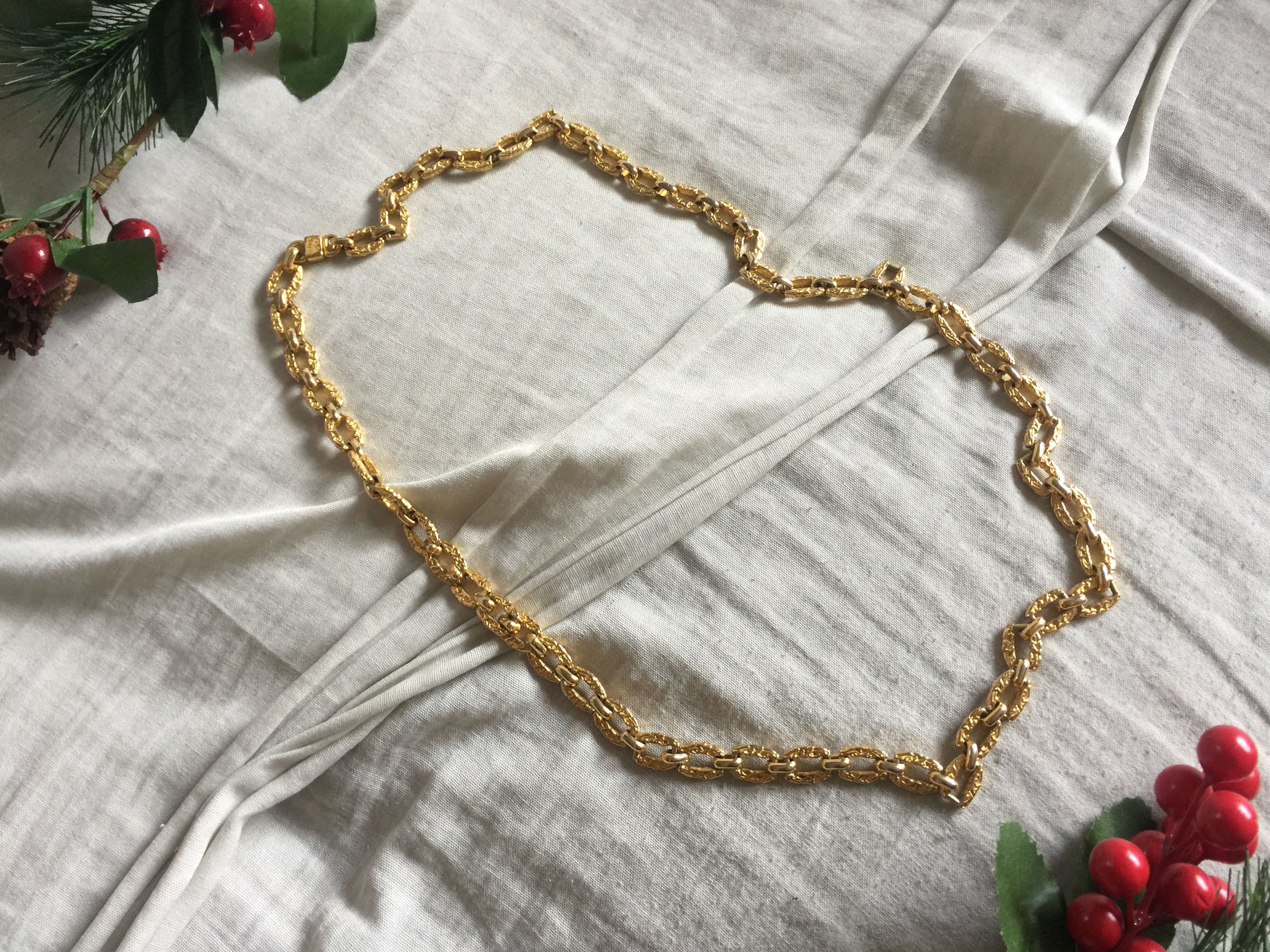 VINTAGE CELINE GOLD LONG CHAIN NECKLACE, Women's Fashion, Jewelry ...