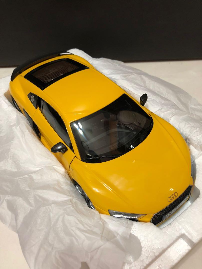1:18 Audi R8 V10 Plus Coupe, Hobbies & Toys, Memorabilia & Collectibles ...