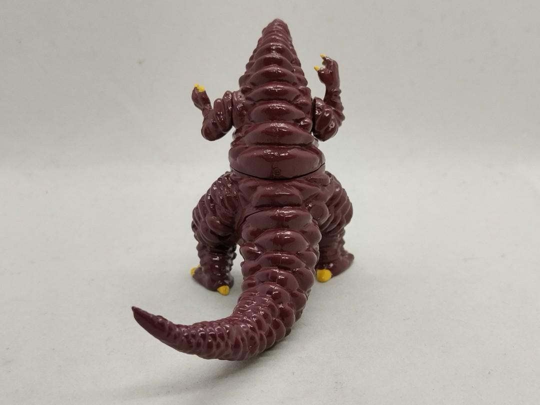 Bandai - Powered Red King - Ultra Monster Figure HG Gashapon Ultraman 1 ...