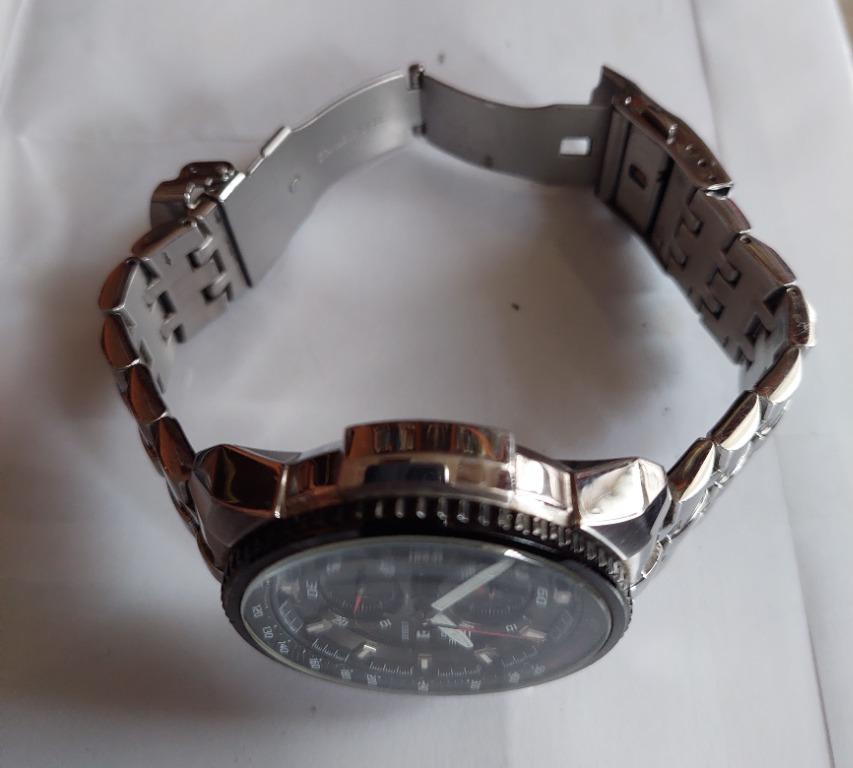 Casio Edifice EF-558, Men's Fashion, Watches & Accessories, Watches on ...