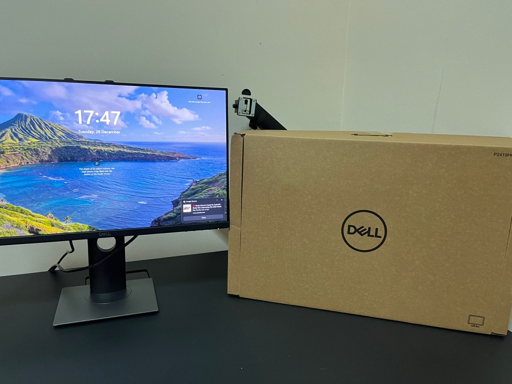 Dell 24"Inch USBC Monitor P2419HC, Computers & Tech, Parts ...