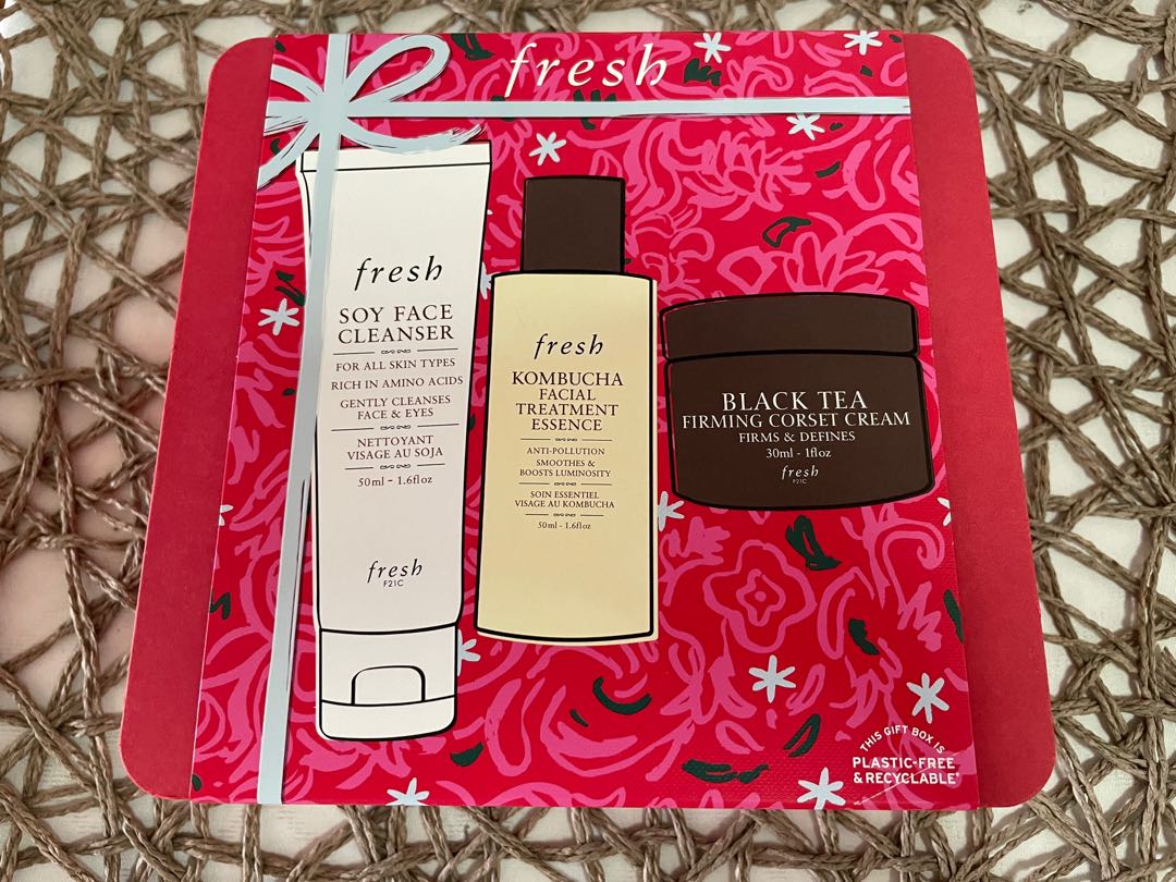 Fresh Gift Set, Beauty & Personal Care, Face, Face Care on Carousell
