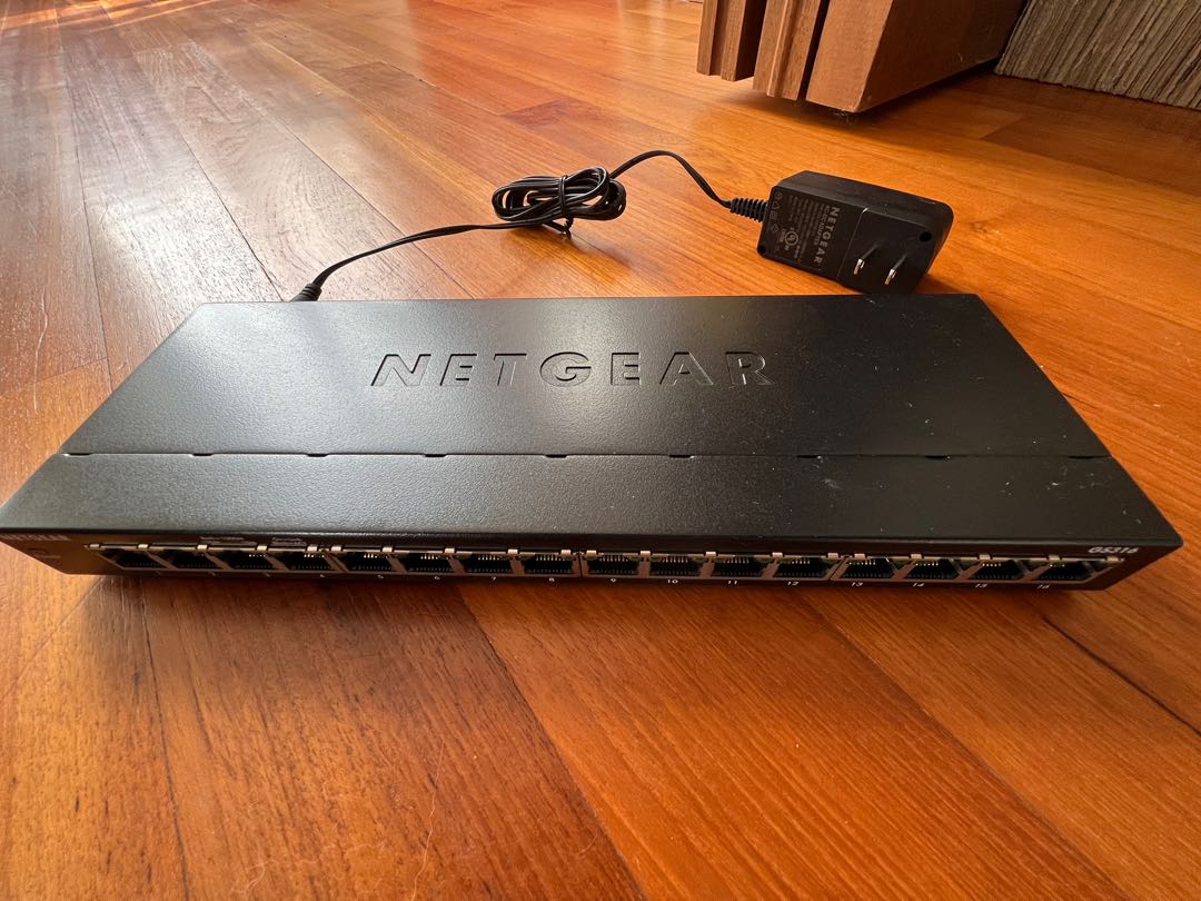 Netgear 16 port gigabit ethernet switch GS316, Computers & Tech, Parts ...