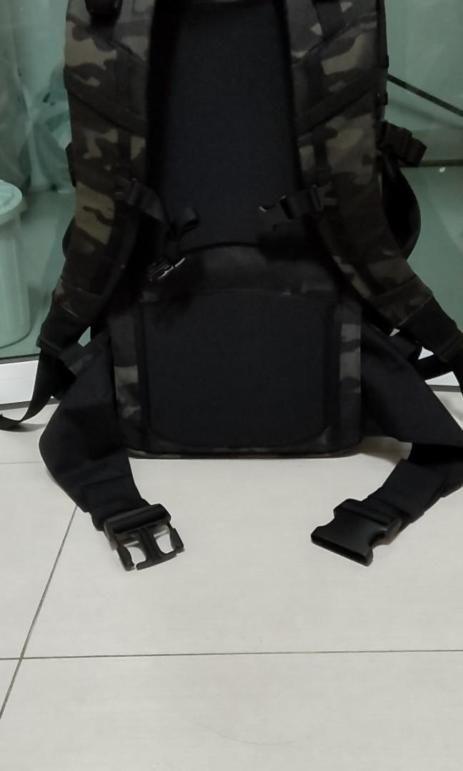 Nomadic Research Urban Raid Pack HD Multicam Black, Men's Fashion, Bags ...