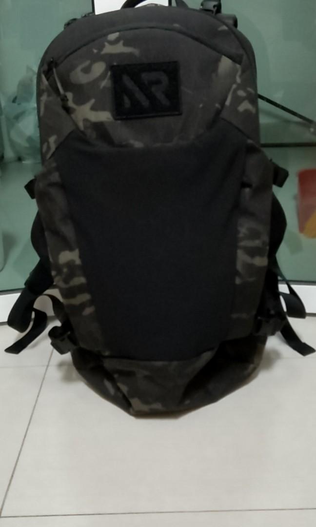 Nomadic Research Urban Raid Pack HD Multicam Black, Men's Fashion, Bags ...