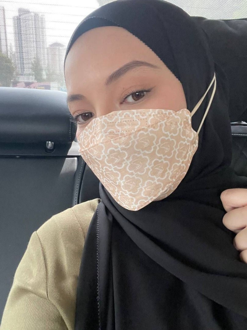 nunha mask 3.0 neelofa KF94 INSTOCK, Health & Nutrition, Face Masks ... nunha mask 3.0 neelofa KF94 INSTOCK, Health & Nutrition, Face Masks ...