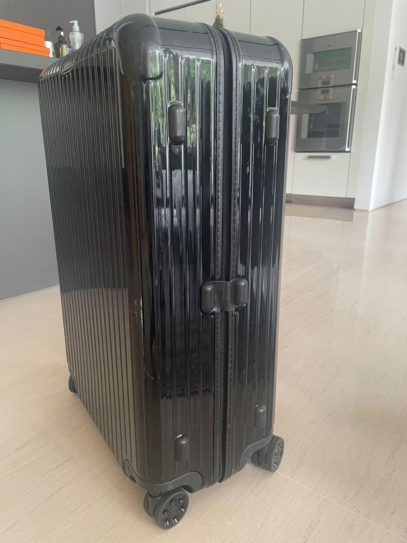 Rimowa Essential Check-In Large (Small Fixable Crack- see details ...