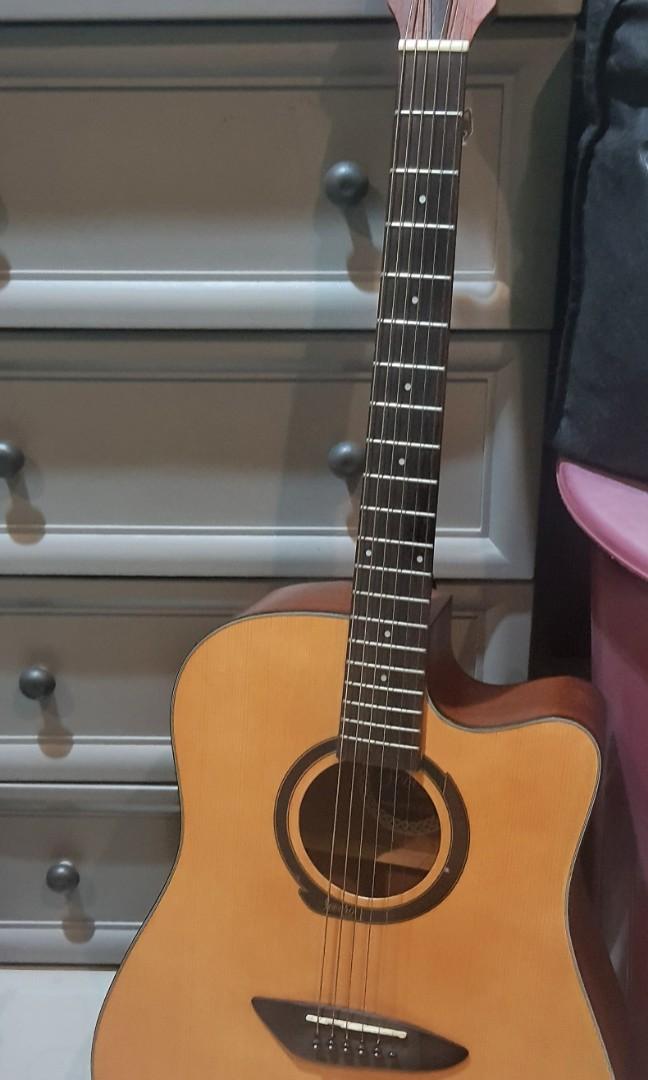 SEVERO ACOUSTIC GUITAR W/ PICKUP, Hobbies & Toys, Music & Media ...