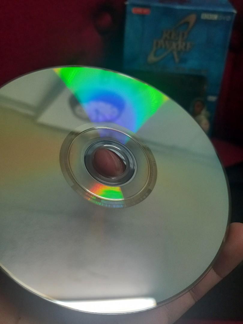 Special Edition Gift Set Dvd and Limited Edition Model Starbug, Hobbies ...