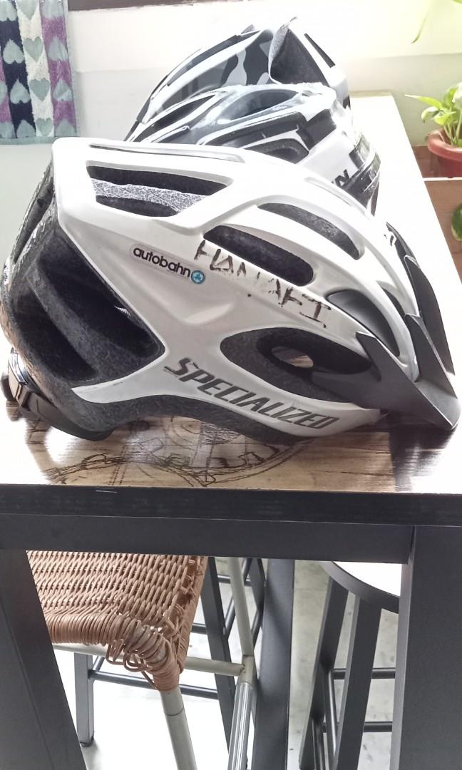 Specialized MTB helmet, Sports Equipment, Bicycles & Parts, Parts ...