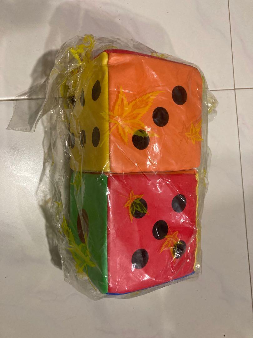 Sponge dice for your kids to learn dots and numbers, Babies & Kids ...