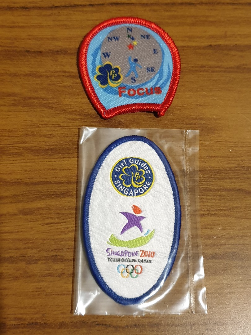 2 Girl Guides Badges, Hobbies & Toys, Memorabilia & Collectibles ...