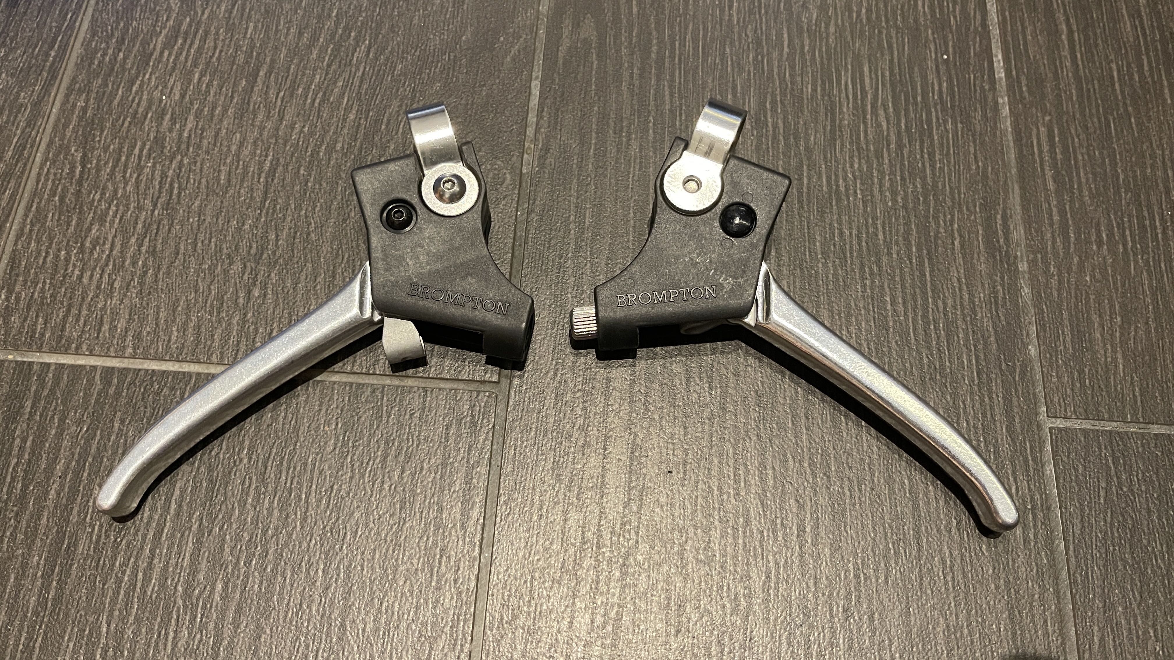 Brompton A Line brake lever set, Sports Equipment, Bicycles & Parts ...