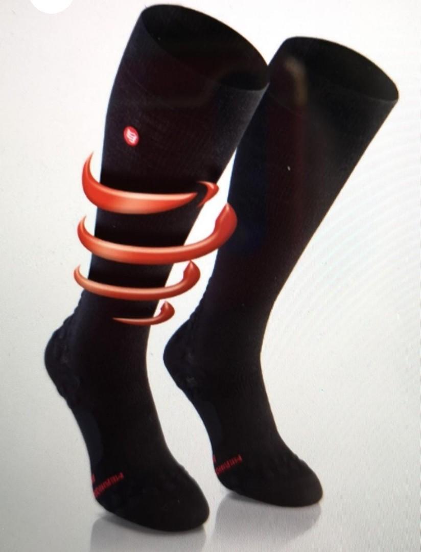 Compressport Compress Smart Socks, Men's Fashion, Activewear on Carousell