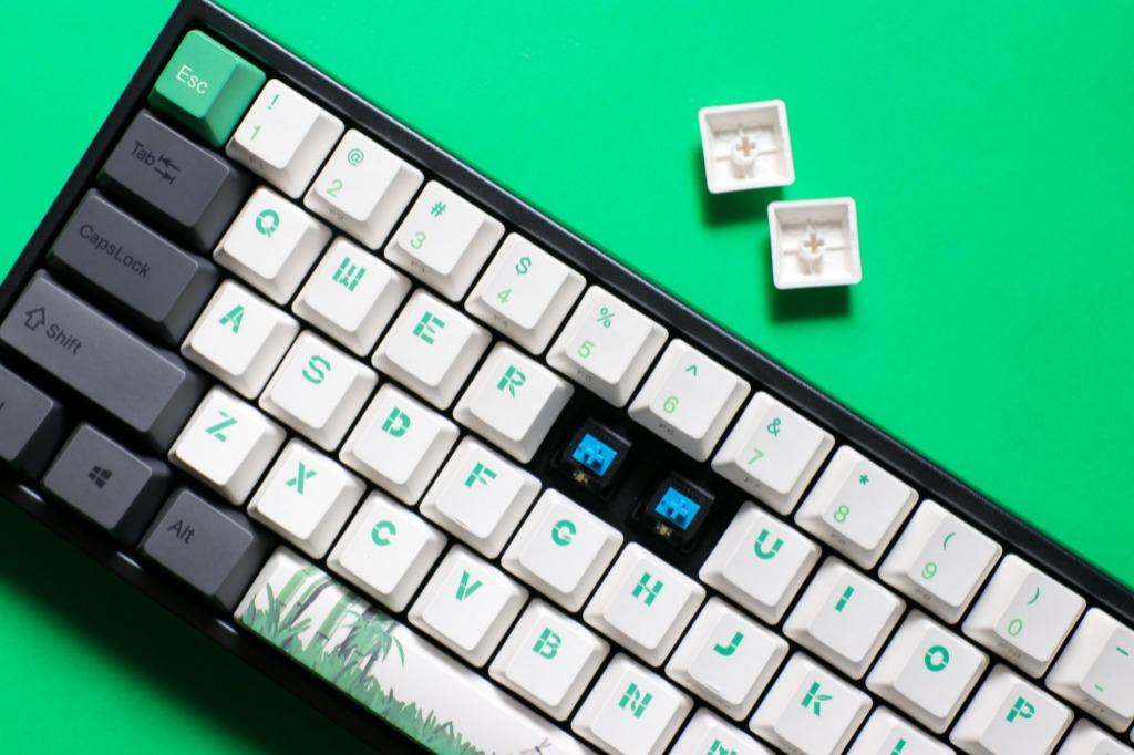 Ducky x Varmilo Miya Pro Panda V2 Edition Compact Mechanical Keyboard ...