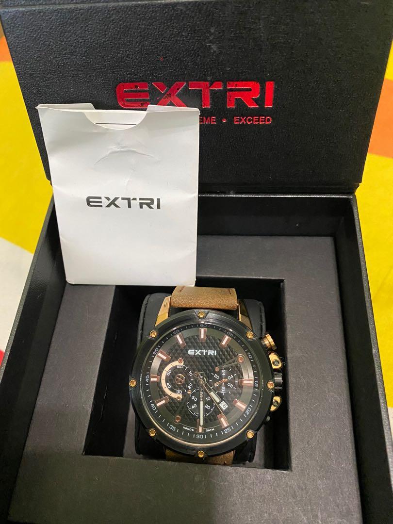 EXTRI 手錶 附盒說明書保卡, 他的時尚, 手錶及配件, 飾品收納在旋轉拍賣