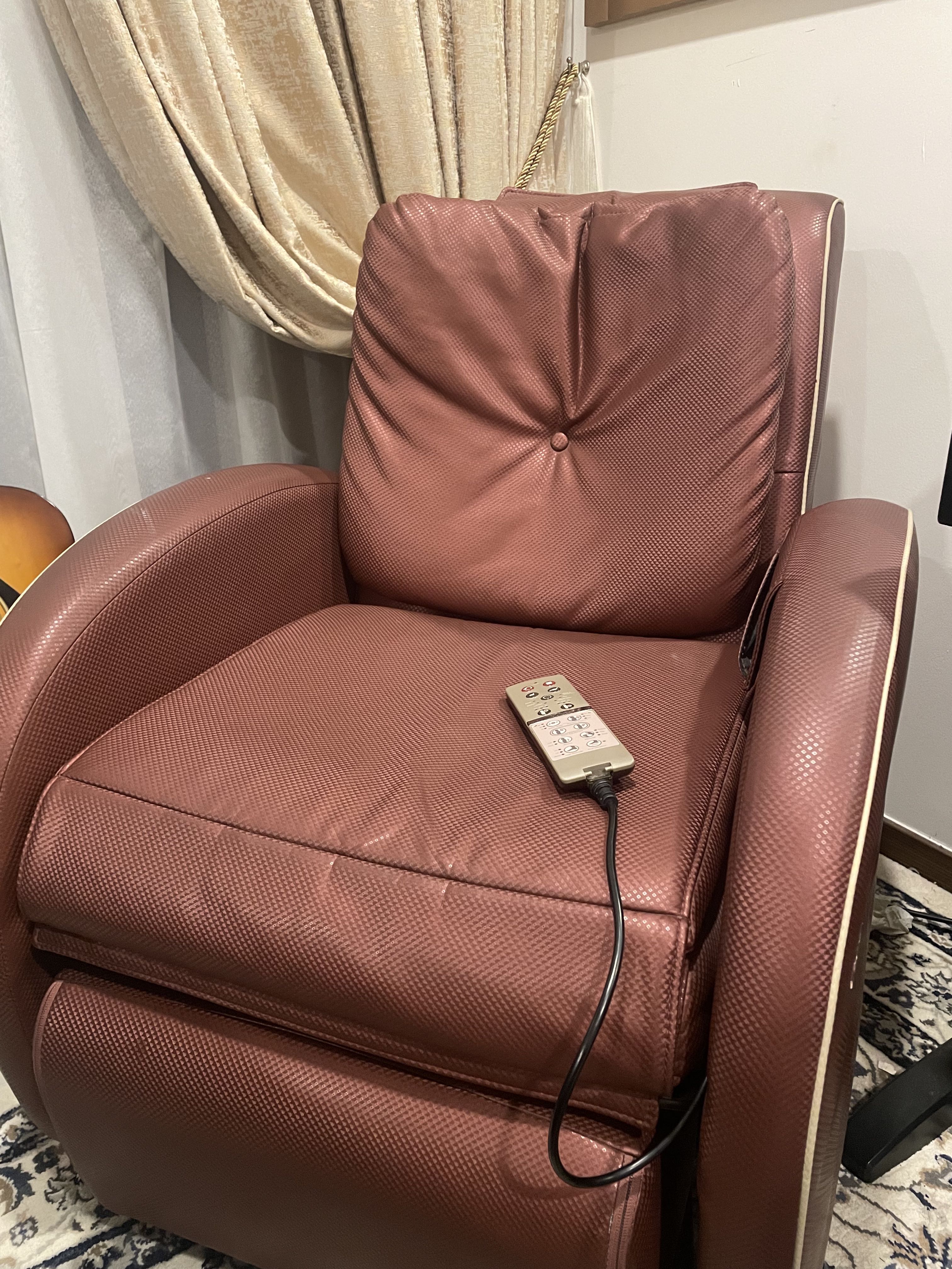Osim uDiva, Health & Nutrition, Massage Devices on Carousell