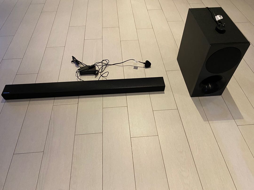 Samsung HW-M550 soundbar with wireless subwoofer, Audio, Soundbars ...