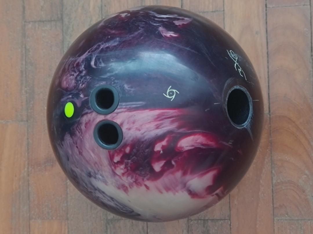 Storm Lock 15lbs, Sports Equipment, Sports & Games, Billiards & Bowling ...