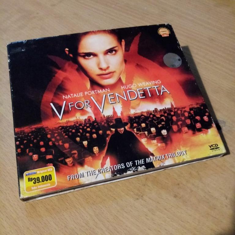 VCD Original - V for Vendetta (2 CD, 2005), Musik & Media, CD, DVD & Lainnya di Carousell