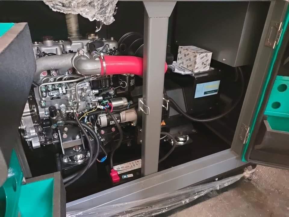 25KVA GENERATOR MOSHITO / ISUZU, Commercial & Industrial, Industrial ...