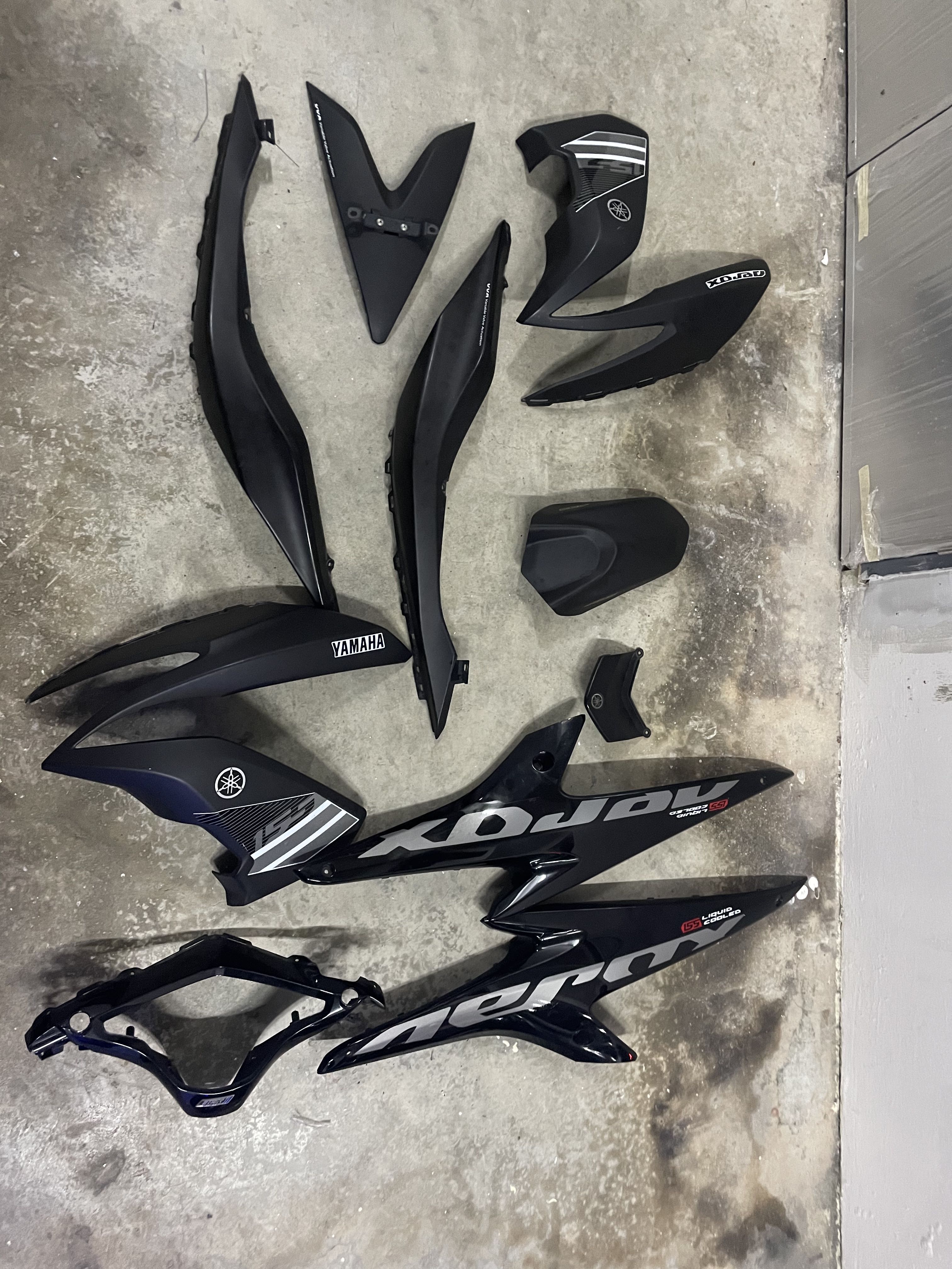 aerox coverset, Motorcycles, Motorcycle Accessories on Carousell