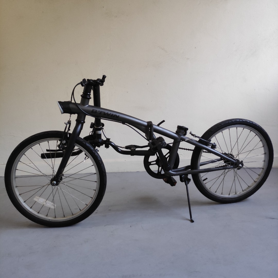BTWIN 20in Folding Bike - Black, Sports Equipment, Bicycles & Parts ...