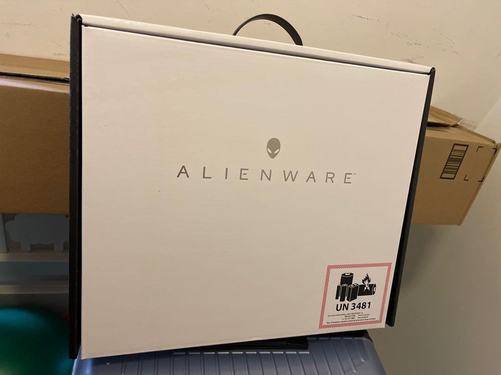 empty box Alienware Mi7, Computers & Tech, Parts & Accessories, Other ...
