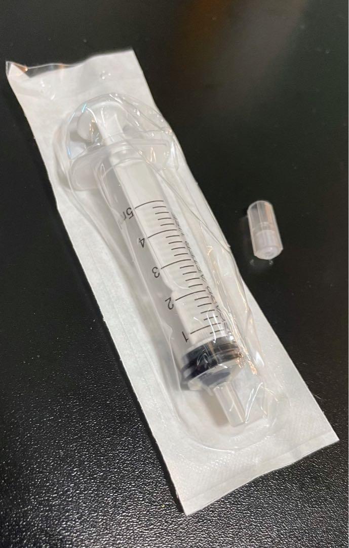 Fragrance Decant Pack / Tools - Syringe and Adaptor, Beauty & Personal ...