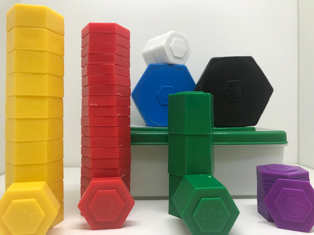Metric Weight Set for learning Primary Level Maths., Hobbies & Toys ...