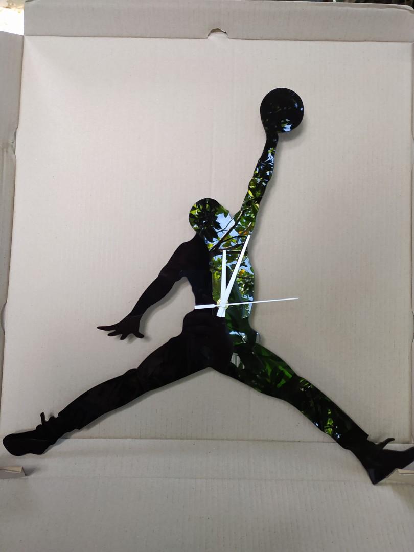 Michael Jordan Clock, Furniture & Home Living, Home Decor, Clocks on ...