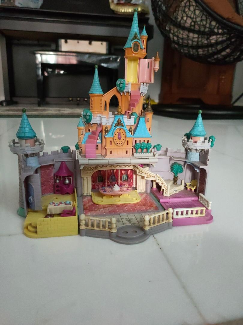 Mini castle, Hobbies & Toys, Toys & Games on Carousell