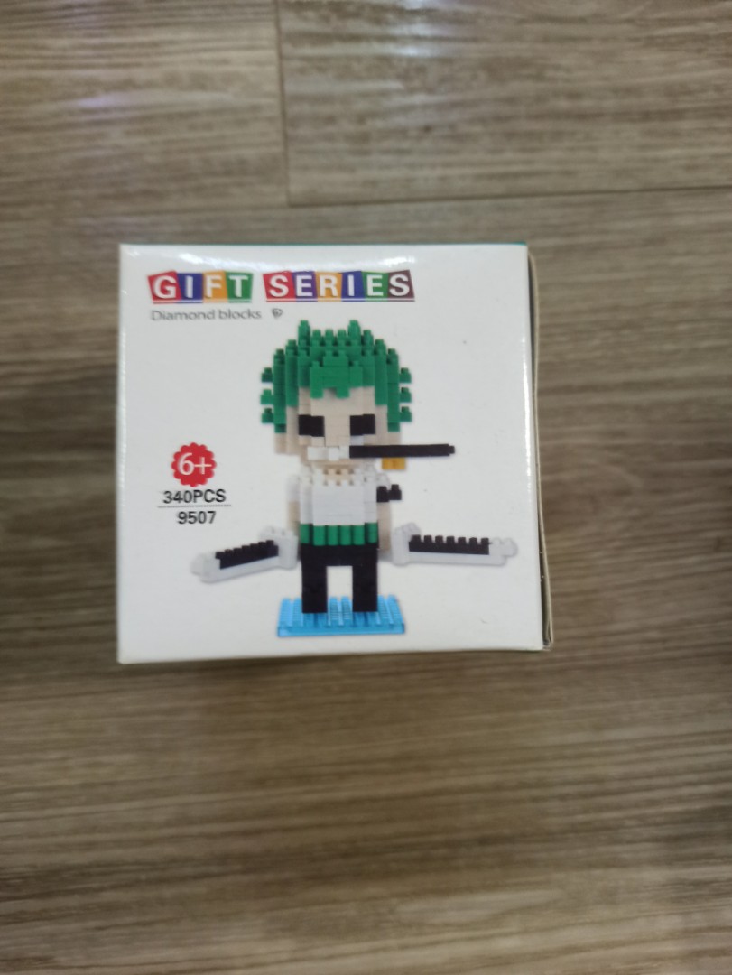 One piece zoro micro block, Hobbies & Toys, Toys & Games on Carousell